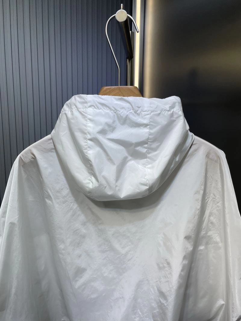Official Moncler Outwear