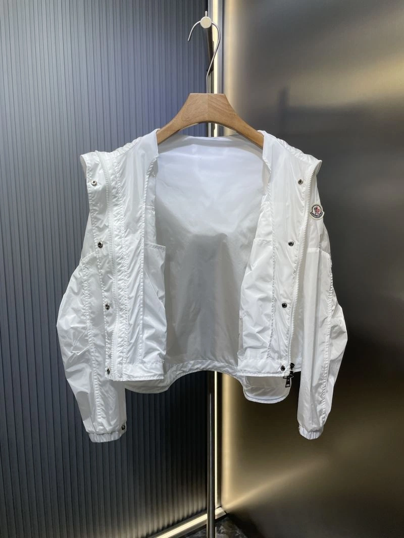 Official Moncler Outwear