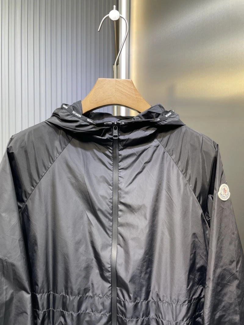Legit Moncler Outwear