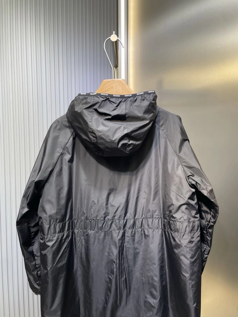 Legit Moncler Outwear