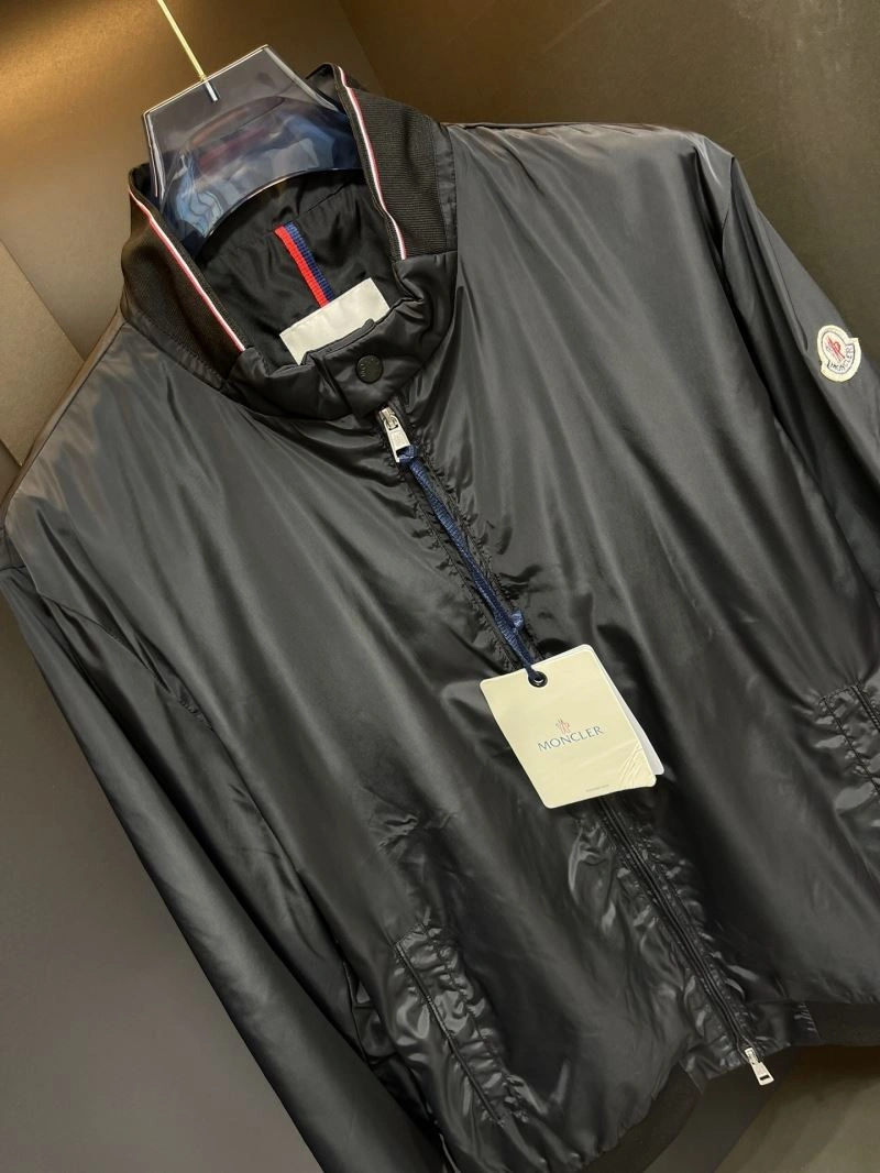 Accurate model Moncler Outwear