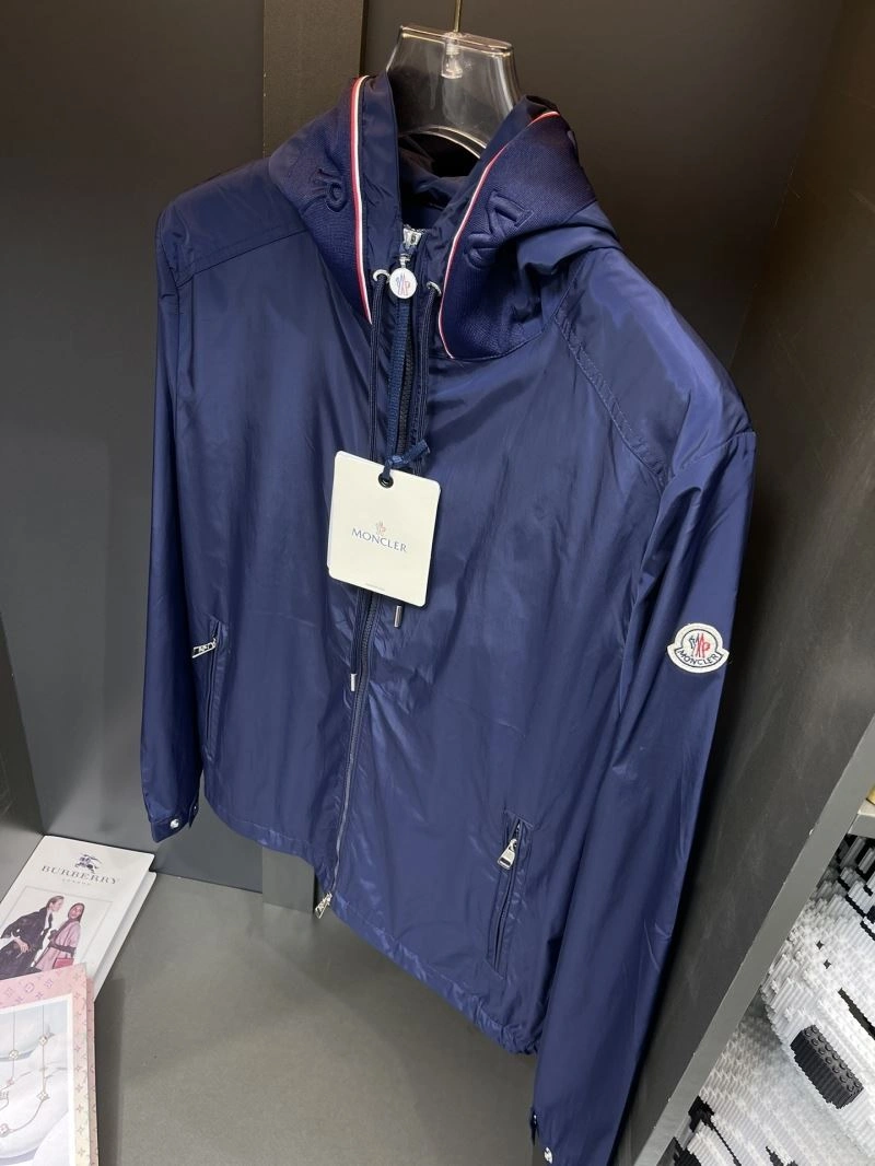 Legit Moncler Outwear