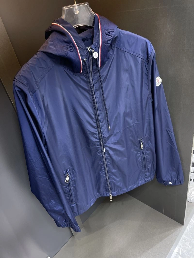 Legit Moncler Outwear