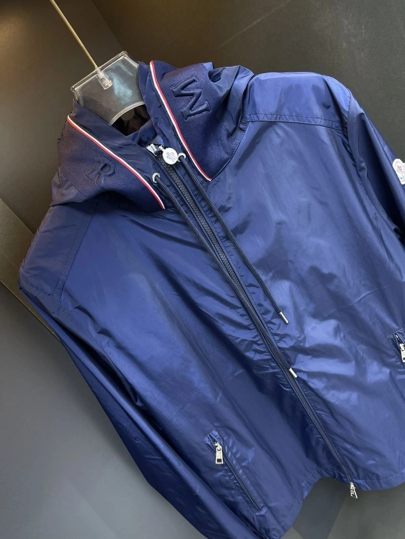 Legit Moncler Outwear