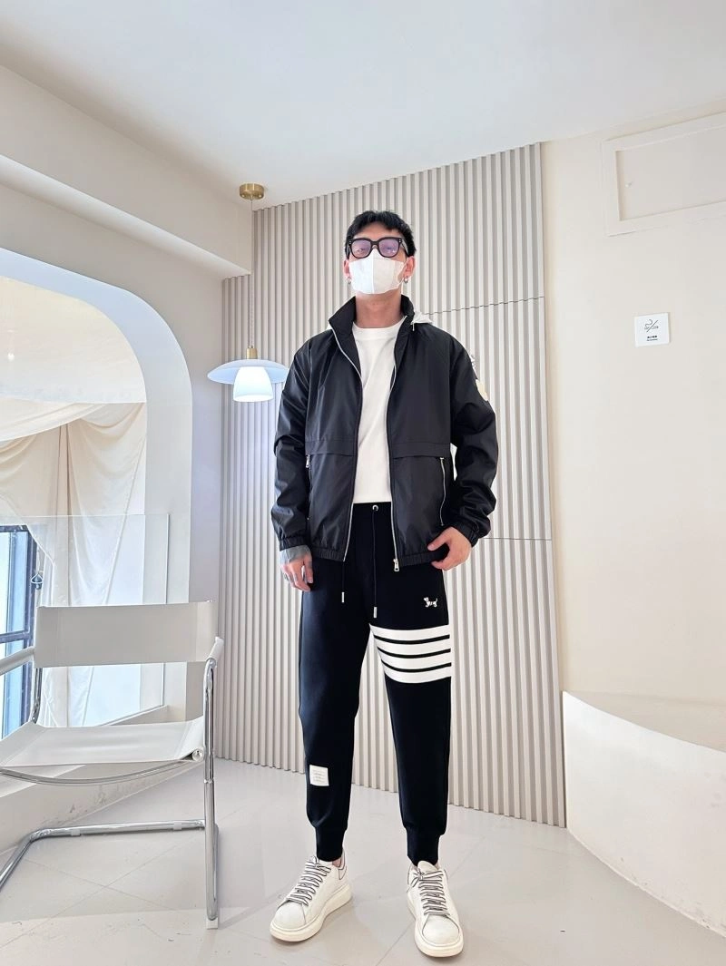Exact replica Moncler Outwear