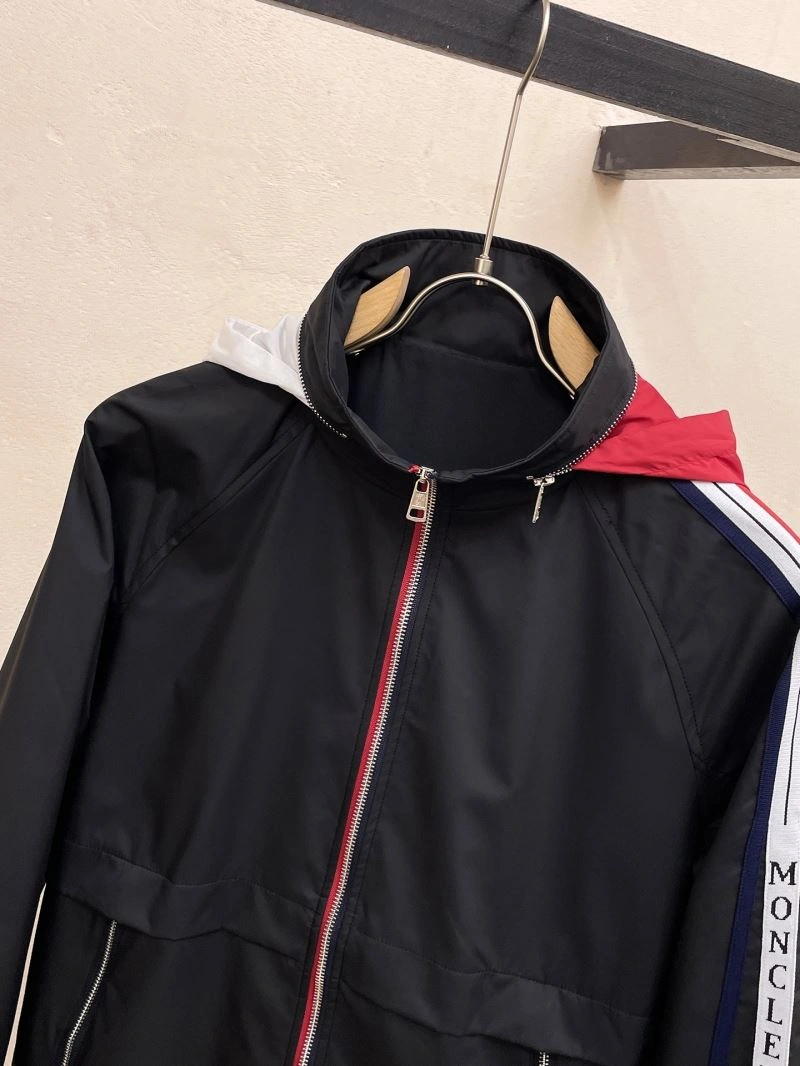 Legit Moncler Outwear