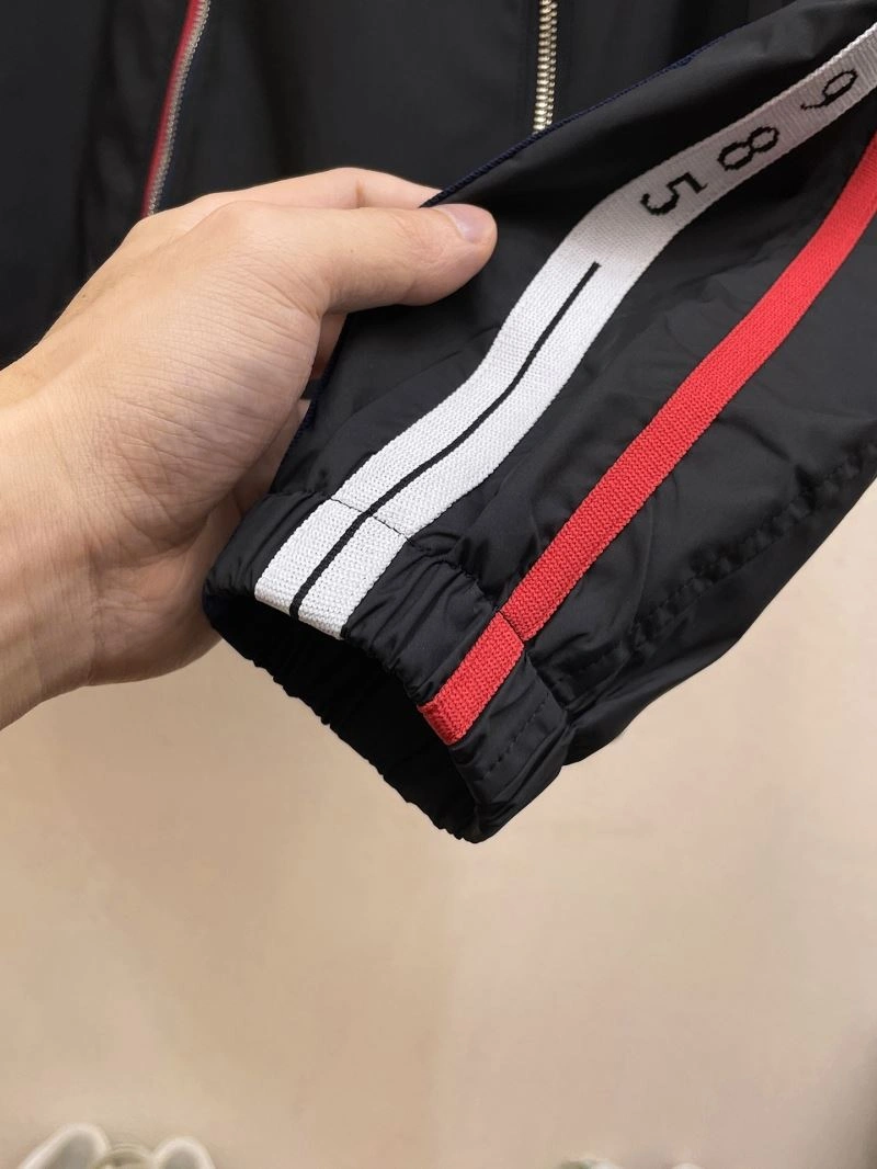 Legit Moncler Outwear