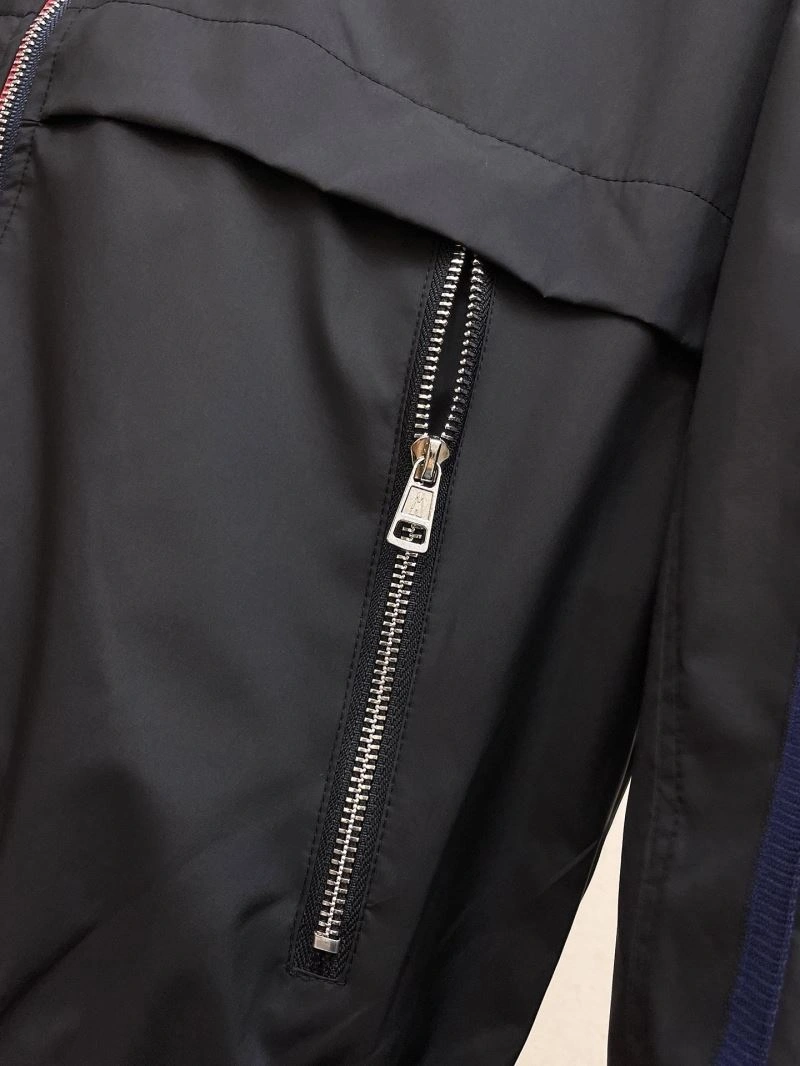 Legit Moncler Outwear