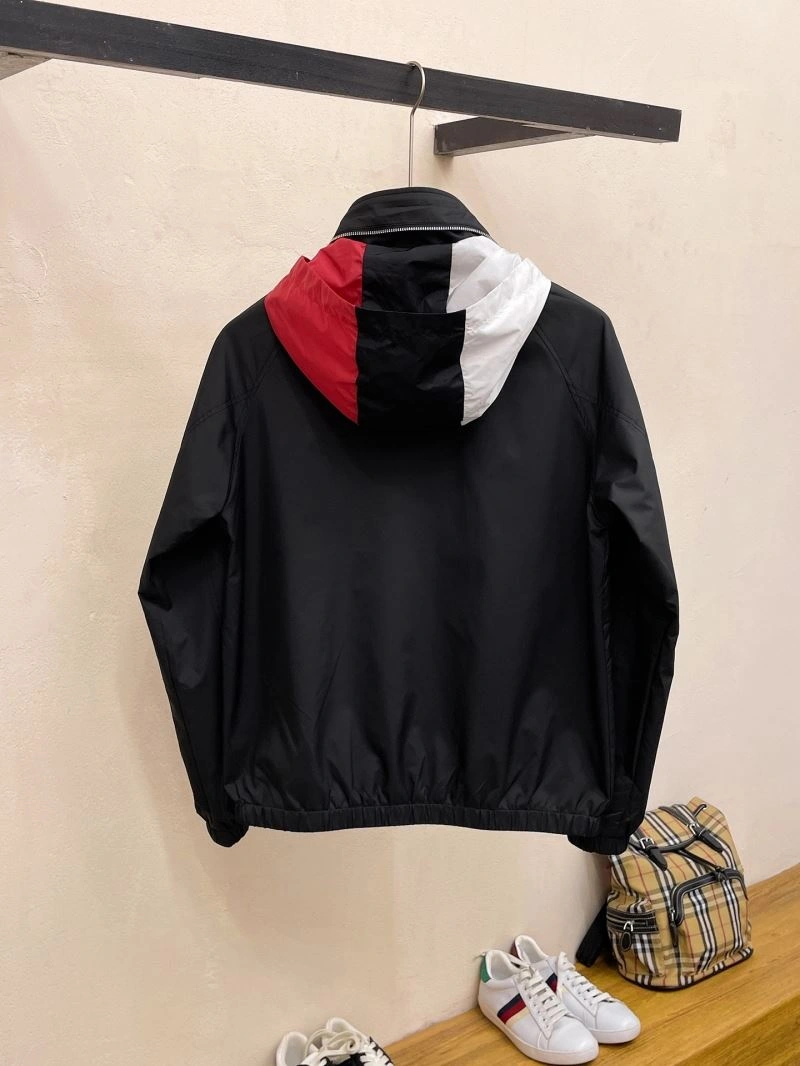 Legit Moncler Outwear