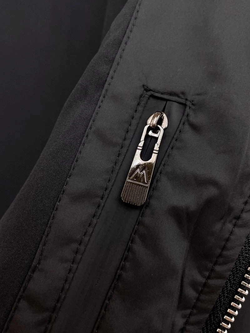 Bargain Moncler Outwear