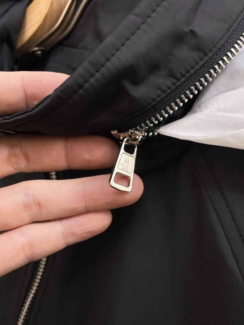 Bargain Moncler Outwear