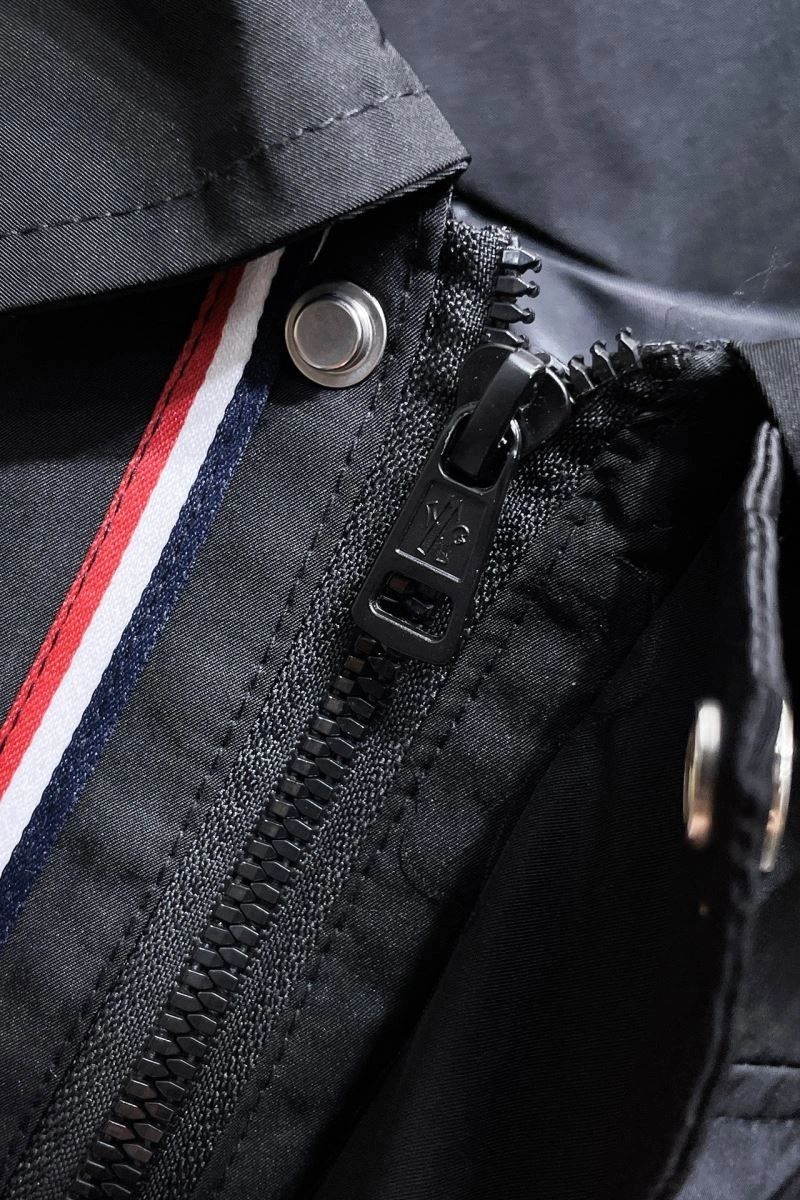 Low-cost Moncler Outwear