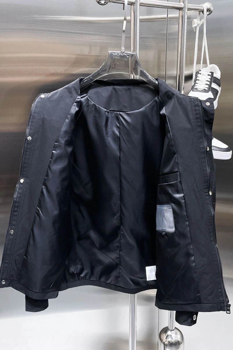 Low-cost Moncler Outwear