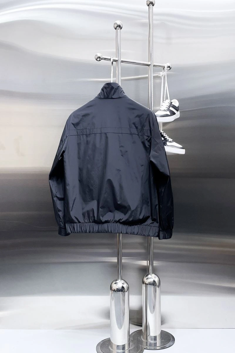 Low-cost Moncler Outwear