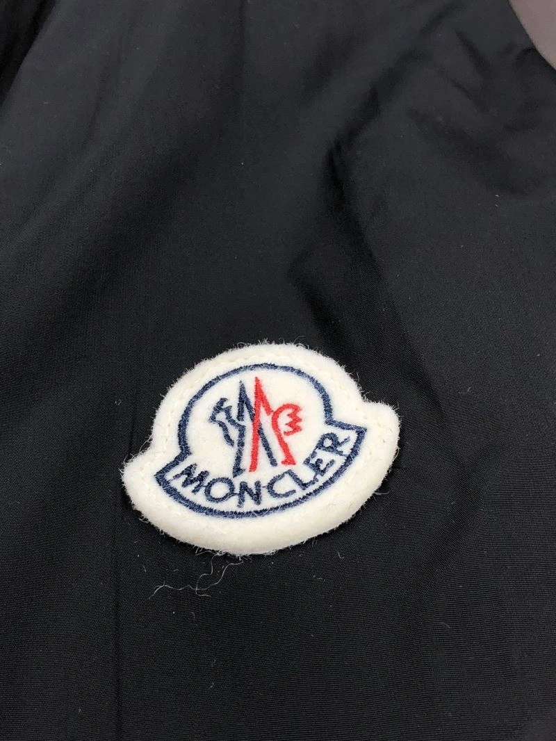 Low-cost Moncler Outwear