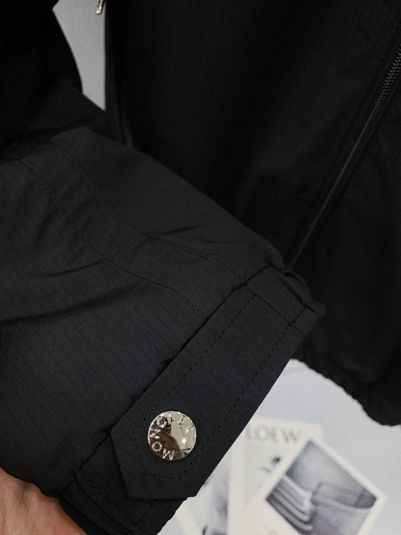Low-cost Moncler Outwear