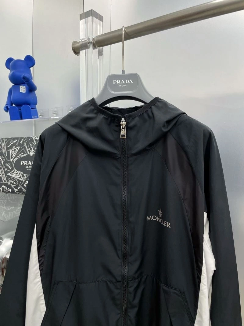 Legit Moncler Outwear