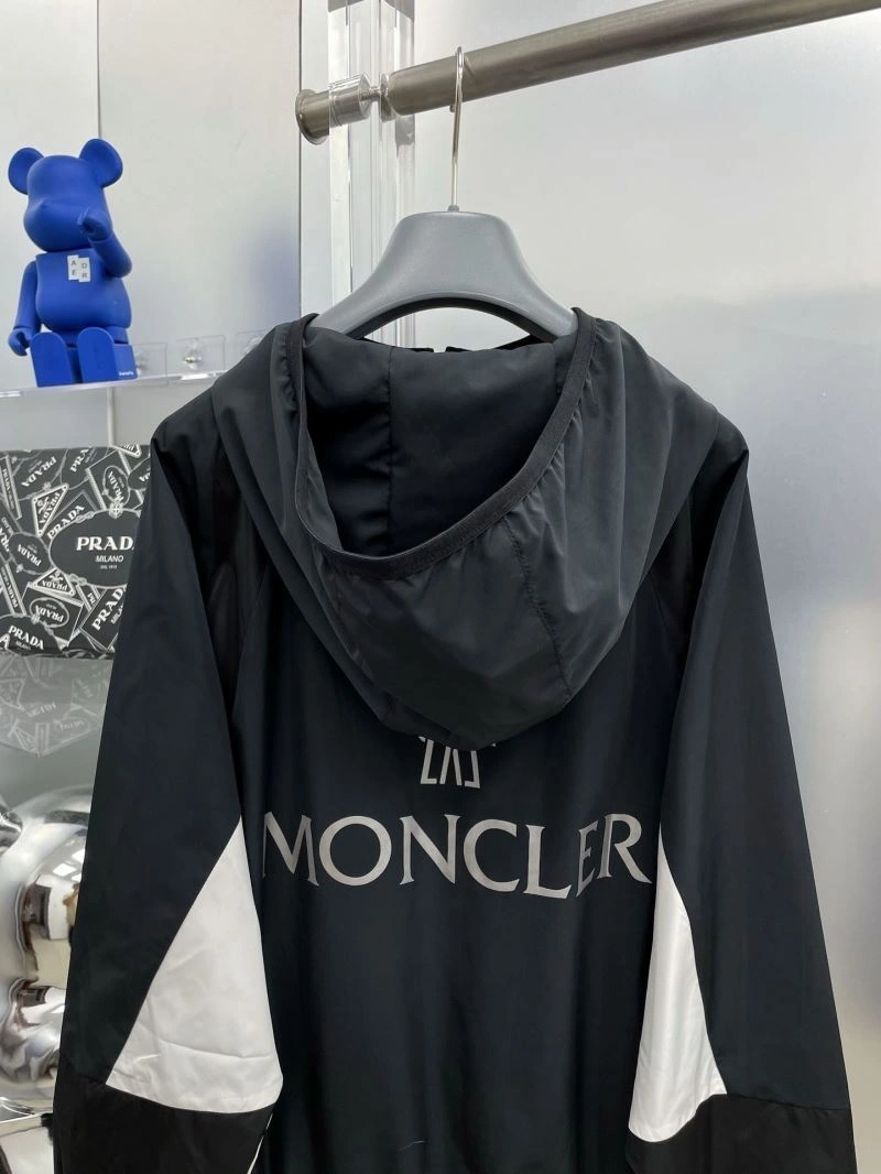 Legit Moncler Outwear