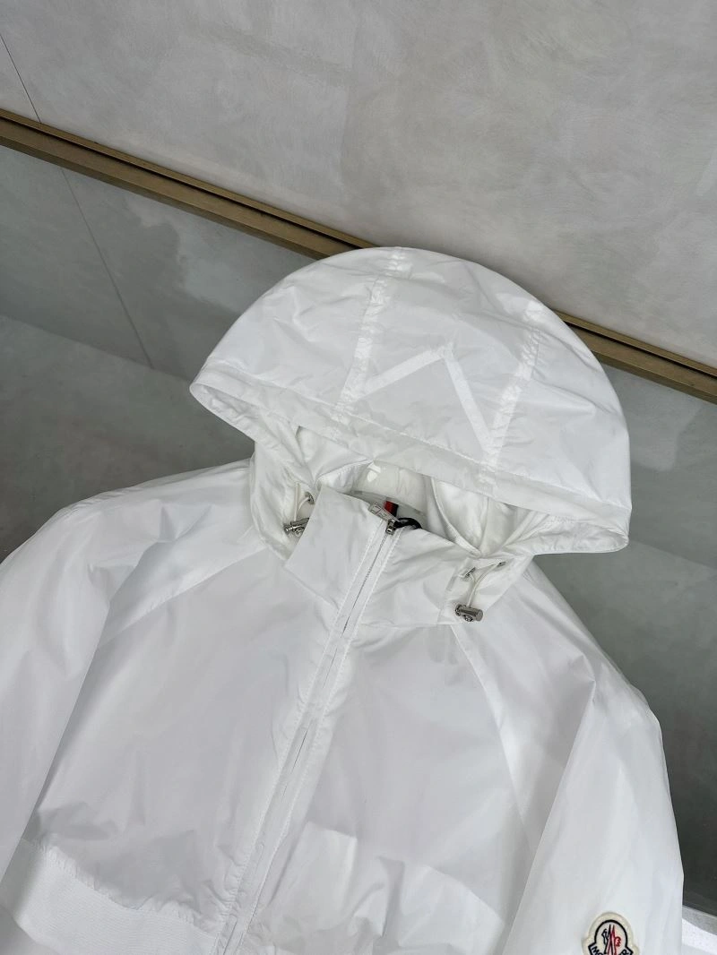 Legit Moncler Outwear
