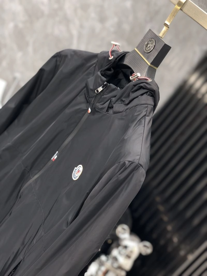 Top match Moncler Outwear