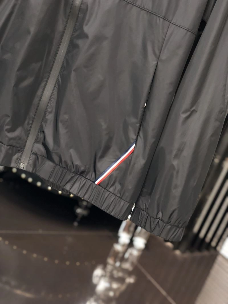 Top match Moncler Outwear