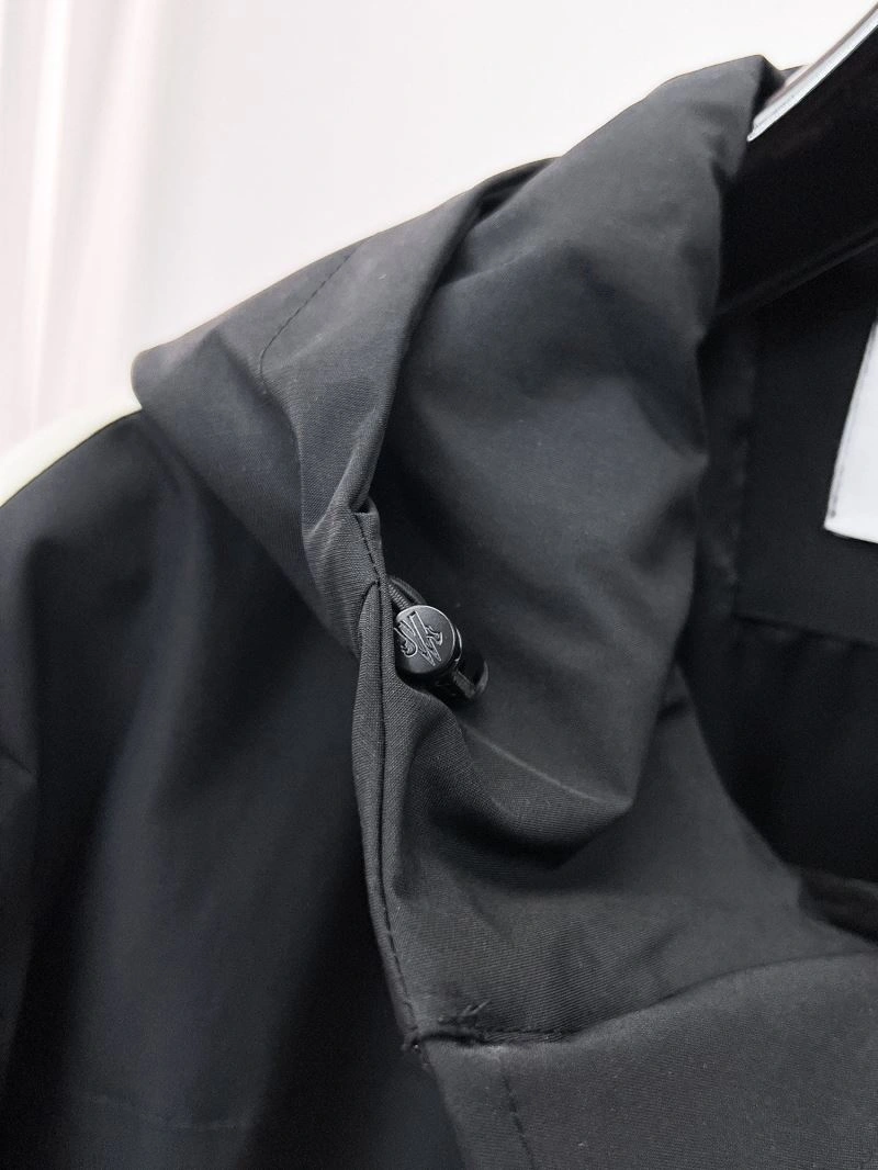 Perfect replica Moncler Outwear