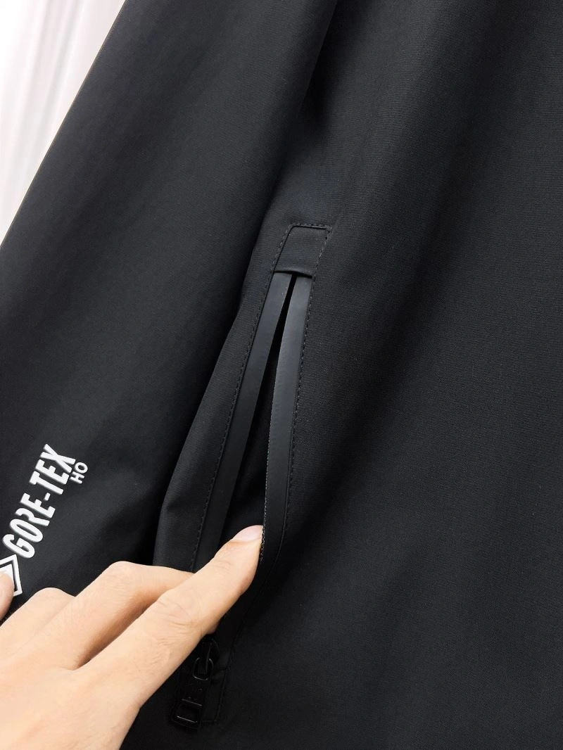 Perfect replica Moncler Outwear