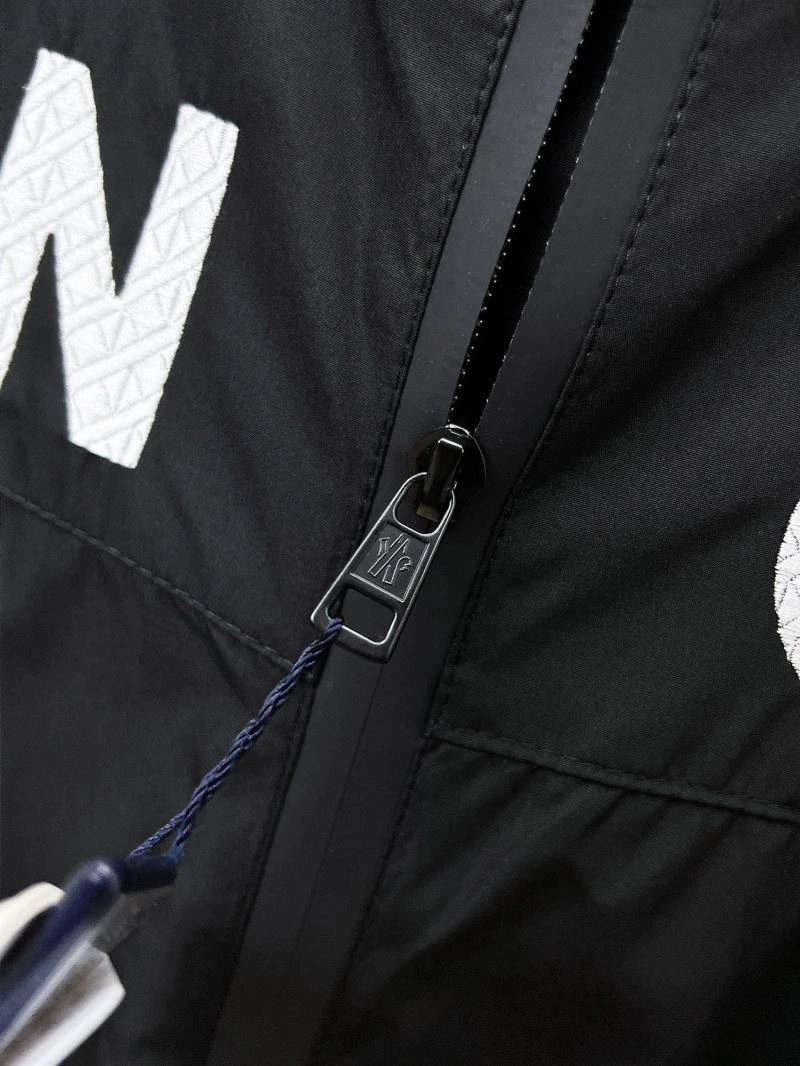Perfect replica Moncler Outwear