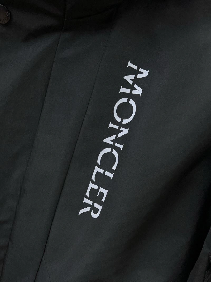 Official Moncler Outwear