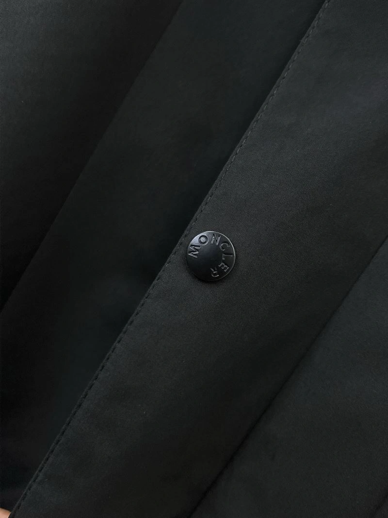 Official Moncler Outwear