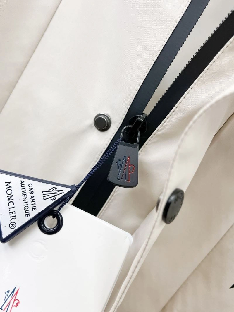 Legit Moncler Outwear