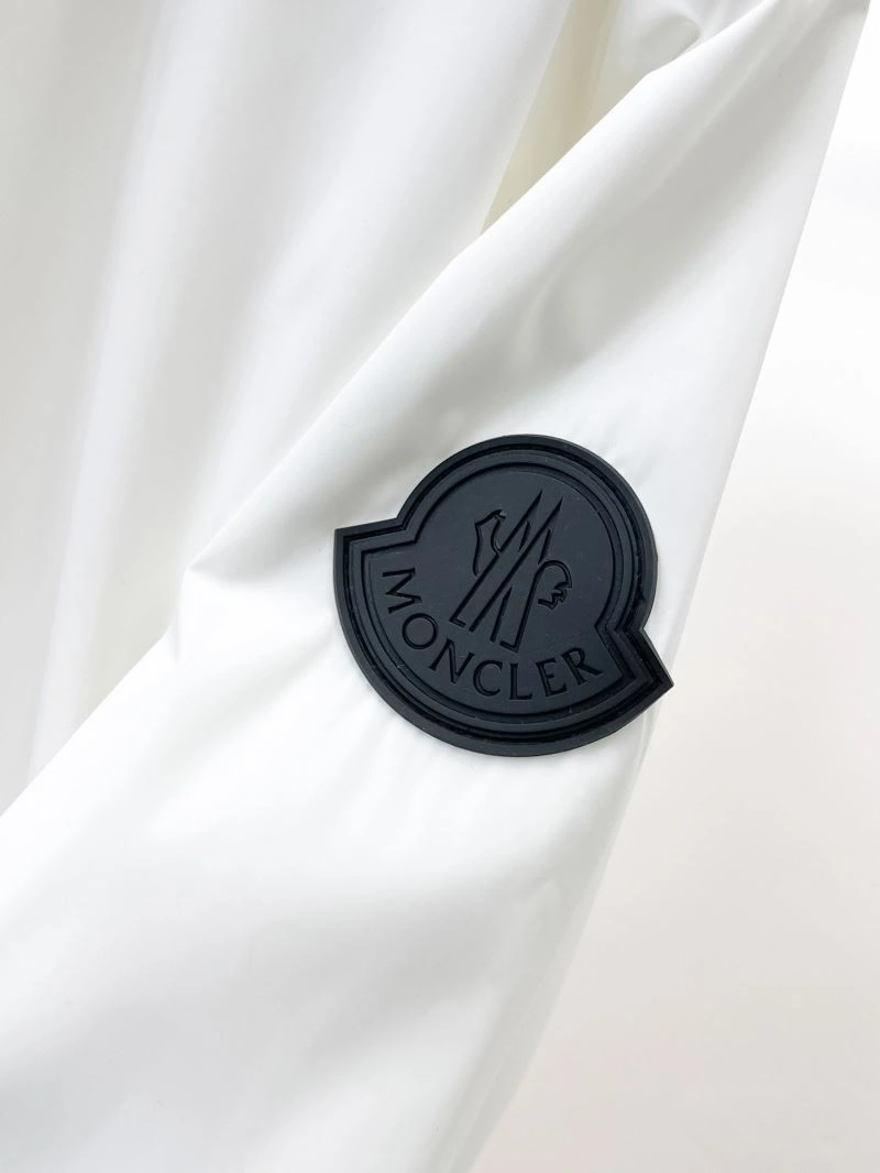 Top match Moncler Outwear