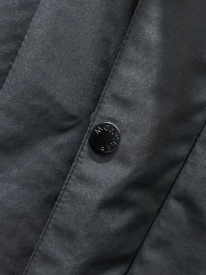 Low-cost Moncler Outwear