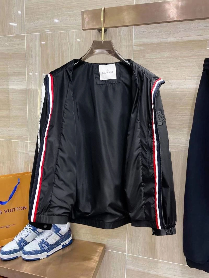 Perfect replica Moncler Outwear