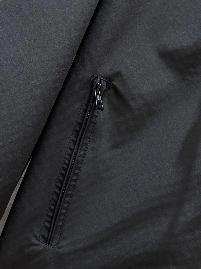 Legit Moncler Outwear
