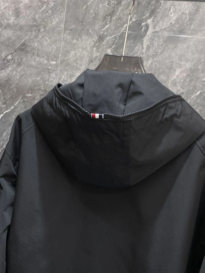 Legit Moncler Outwear