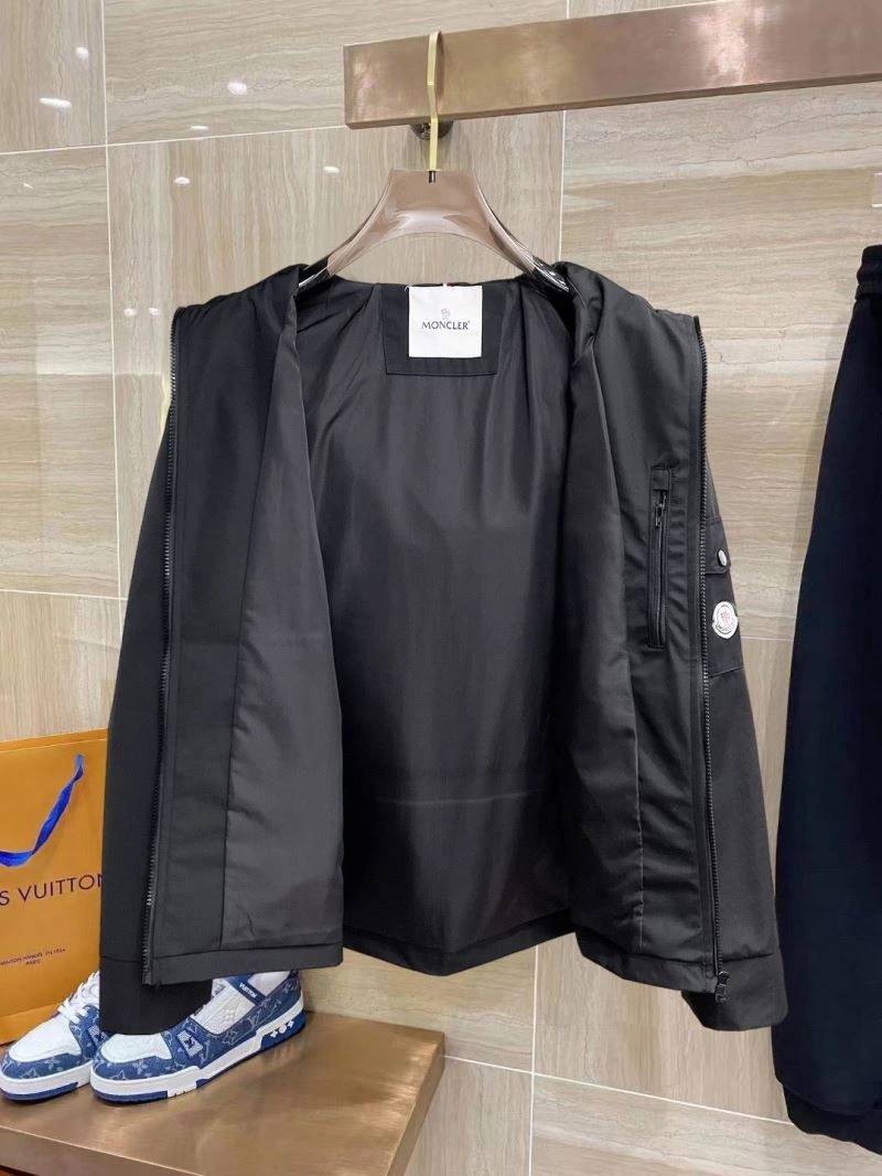 Legit Moncler Outwear