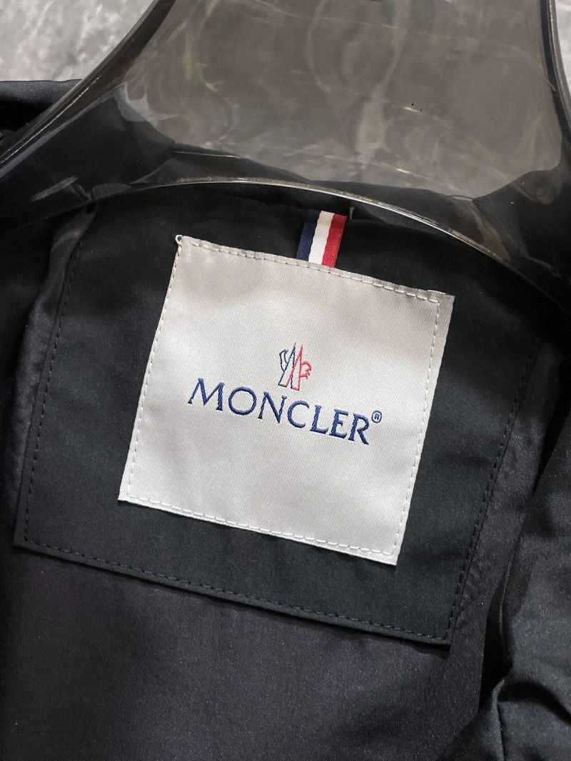 Legit Moncler Outwear