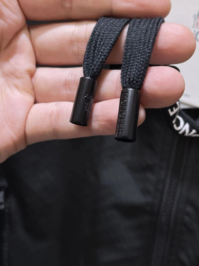 Legit Moncler Outwear