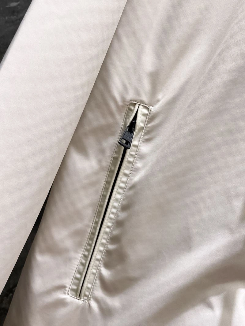 Inexpensive Moncler Outwear