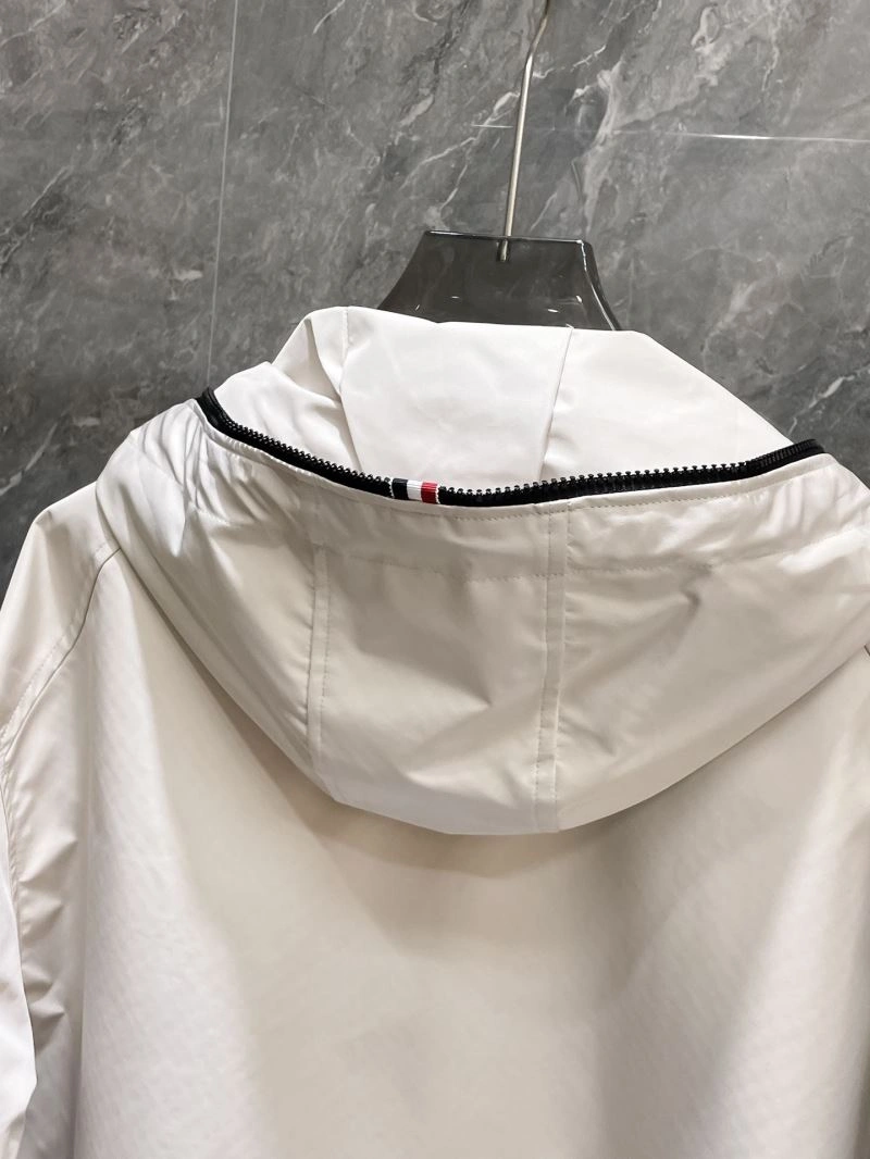 Inexpensive Moncler Outwear