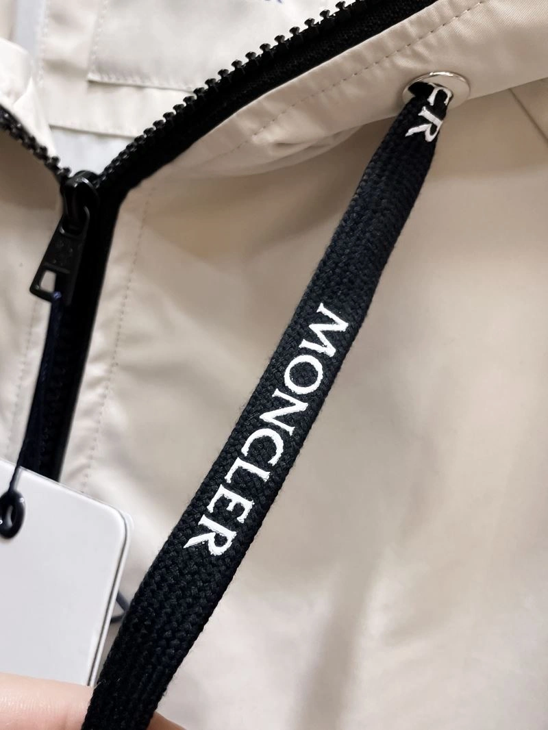 Inexpensive Moncler Outwear