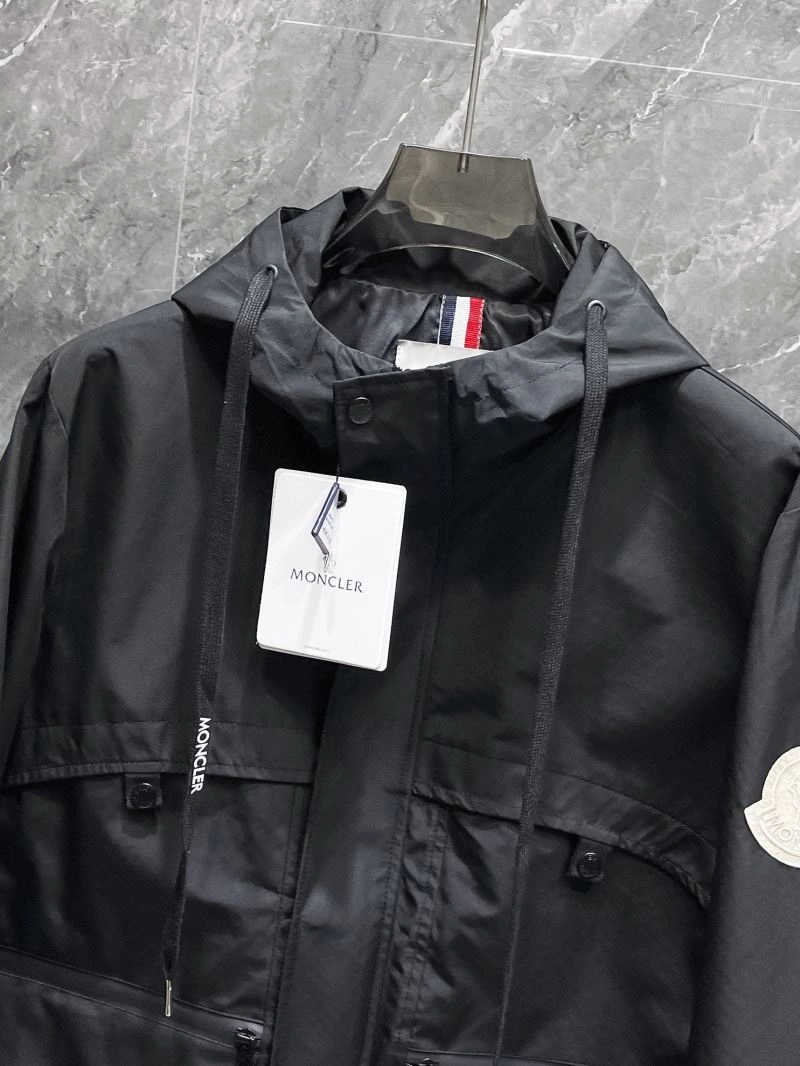 Low-cost Moncler Outwear