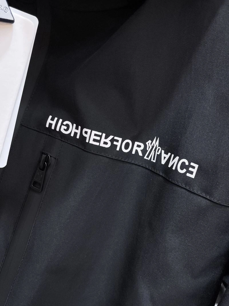 Official Moncler Outwear