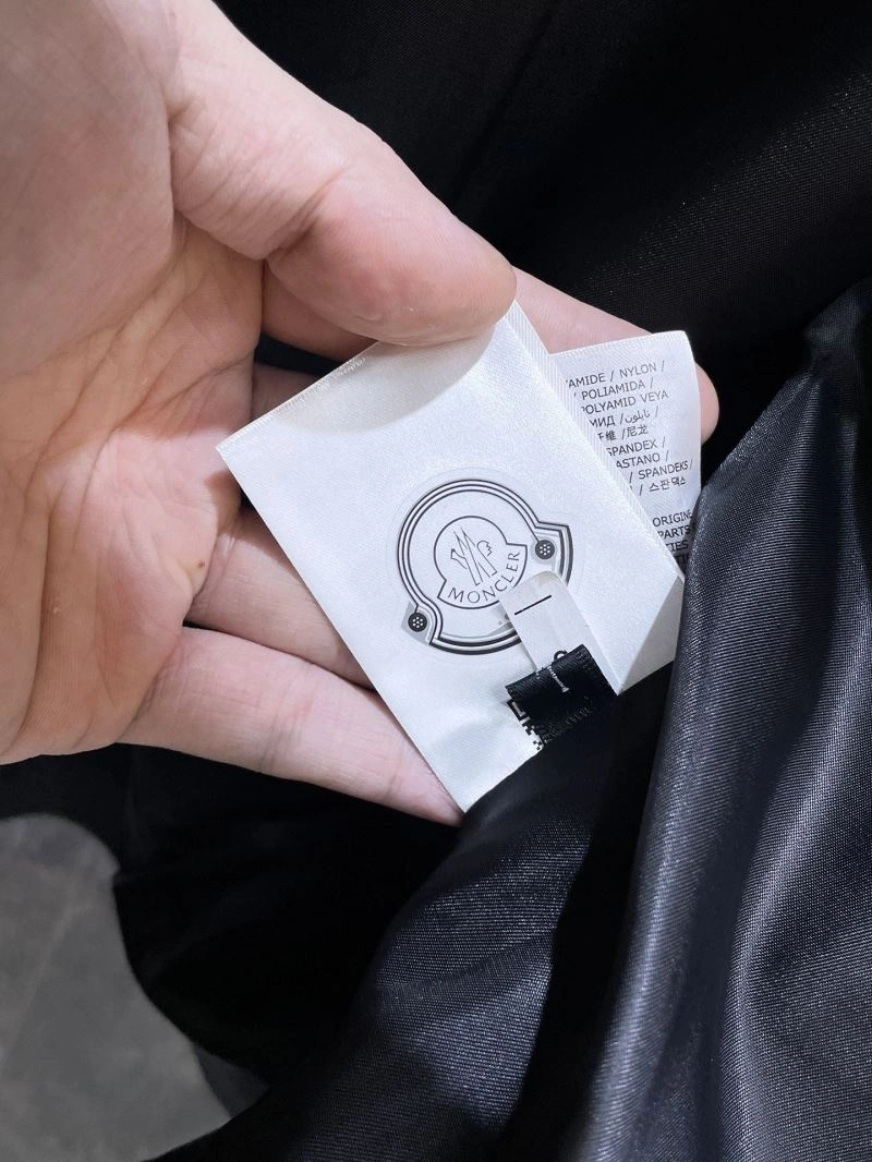 Official Moncler Outwear