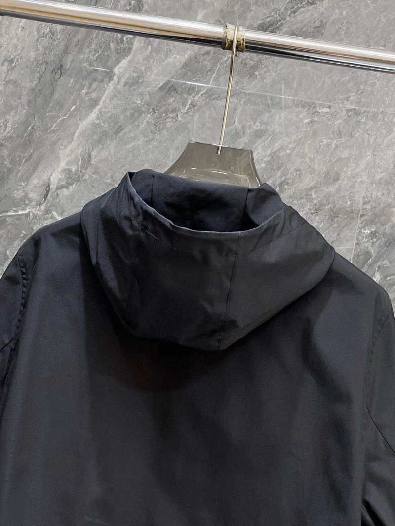 Bargain Moncler Outwear