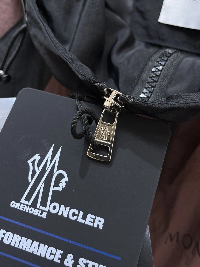 OEM Moncler Outwear