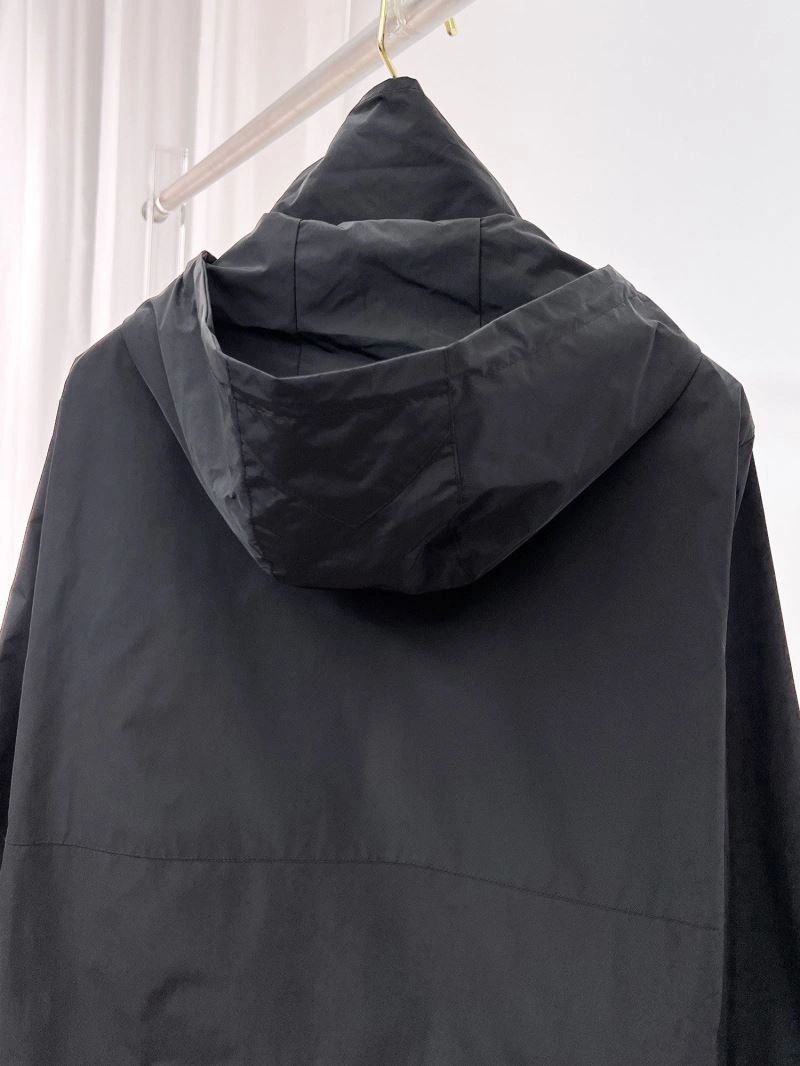 Bargain Moncler Outwear