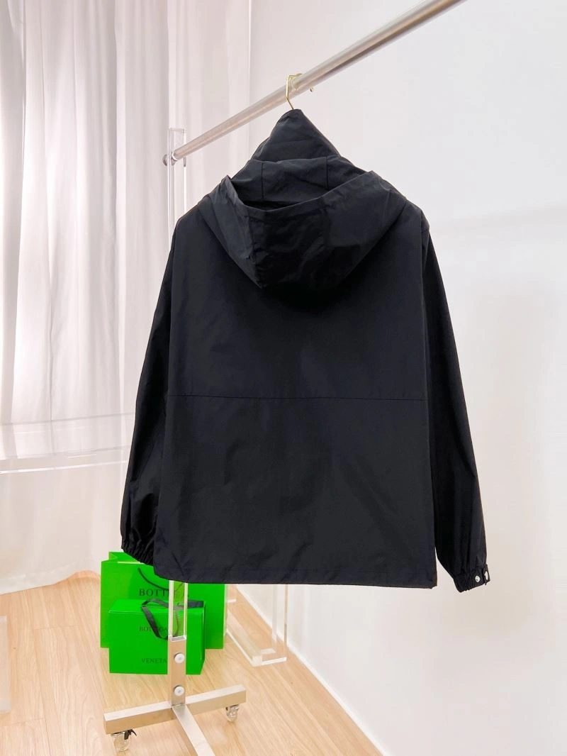 Bargain Moncler Outwear
