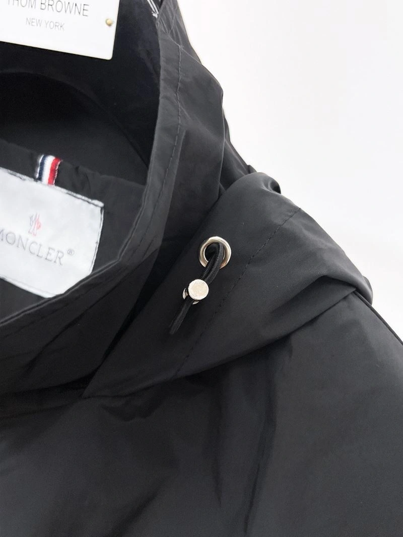 Bargain Moncler Outwear